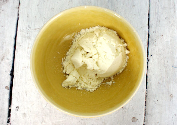 How to Make Goat Milk Soap the Easy Way Plus Goat Milk Soap Recipes