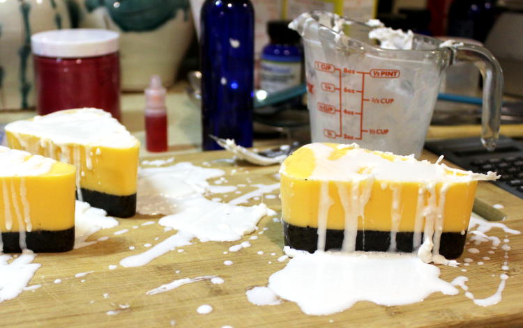 How to Make Pumpkin Pie Soap: Easy Fall Melt and Pour Recipe