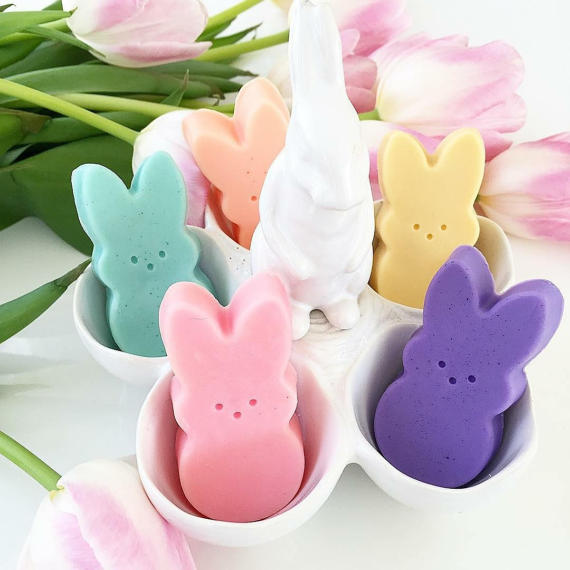 Fun DIY Spring Sugar Scrubs in Bunny & Chick Shapes for Easter - Soap ...