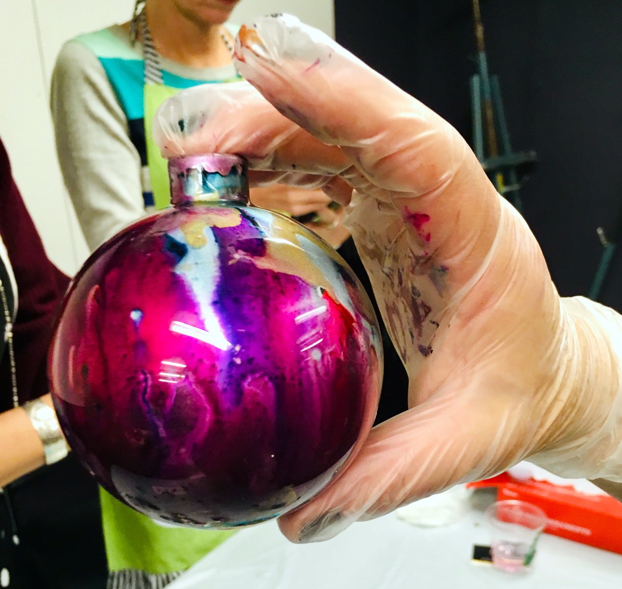 Alcohol Ink Ornaments DIY (Video Tutorial for the Holidays)