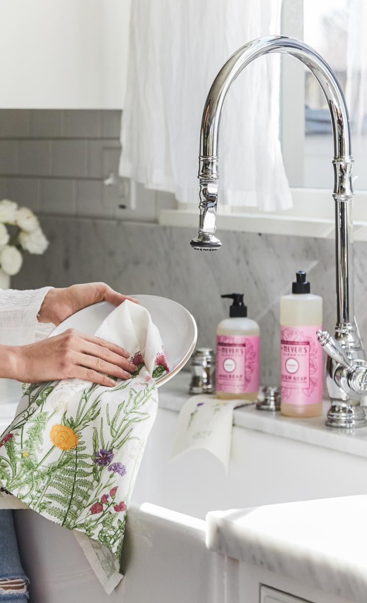 Spring Cleaning Tips for Your Eco-Friendly Lifestyle - Soap Deli News
