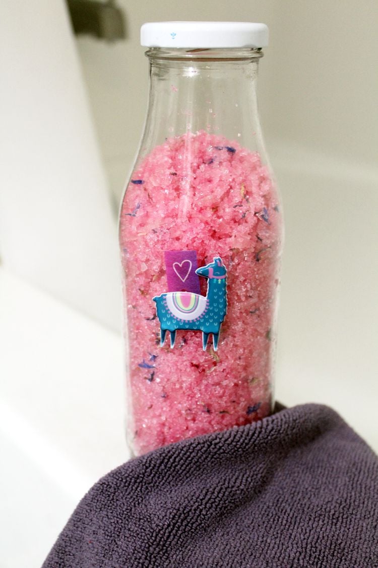 Blueberry Thyme Bath Salts Recipe (A Homemade Mother's Day Gift Idea)