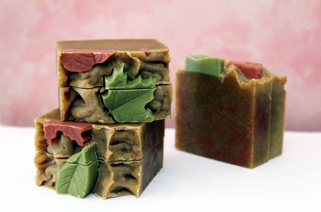 Fall Soap Ideas: Creative Homemade Soap Recipes & DIY Ideas for Fall