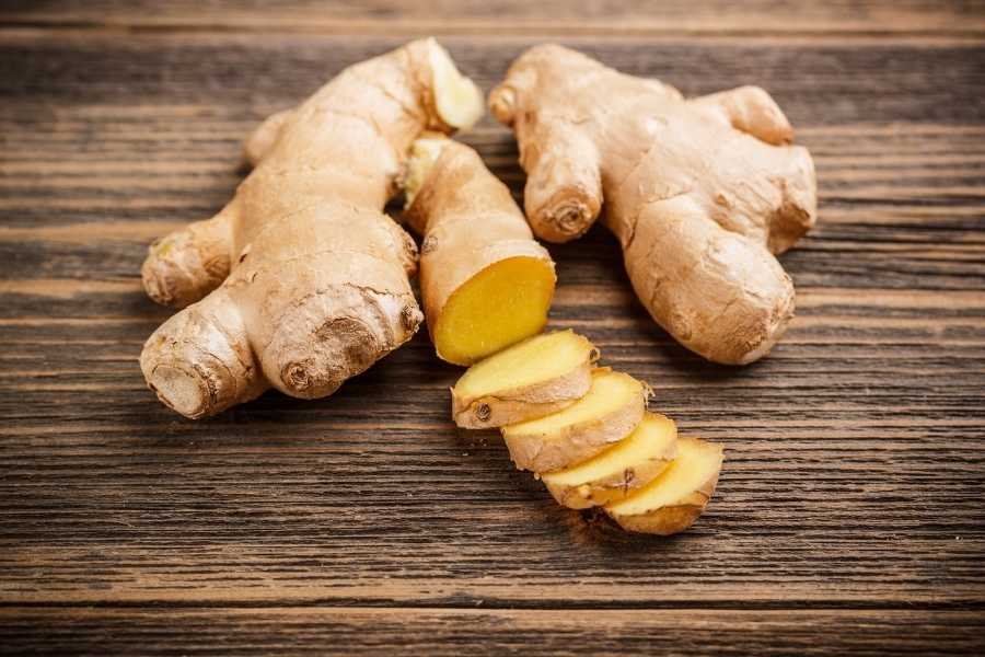Tulsi Ginger Tea Recipe for Digestive Support & Stress Relief