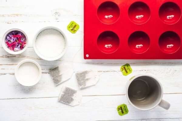 Green Tea Bombs Recipe with Edible Flowers - Soap Deli News