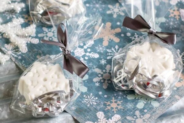 Winter Soap Recipes: Plus How to Make Melt and Pour Snowflake Soap